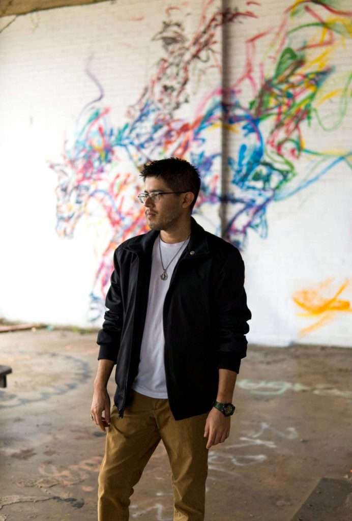 What Guitar Does Alex Turner Use? - Stay Tuned Guitar