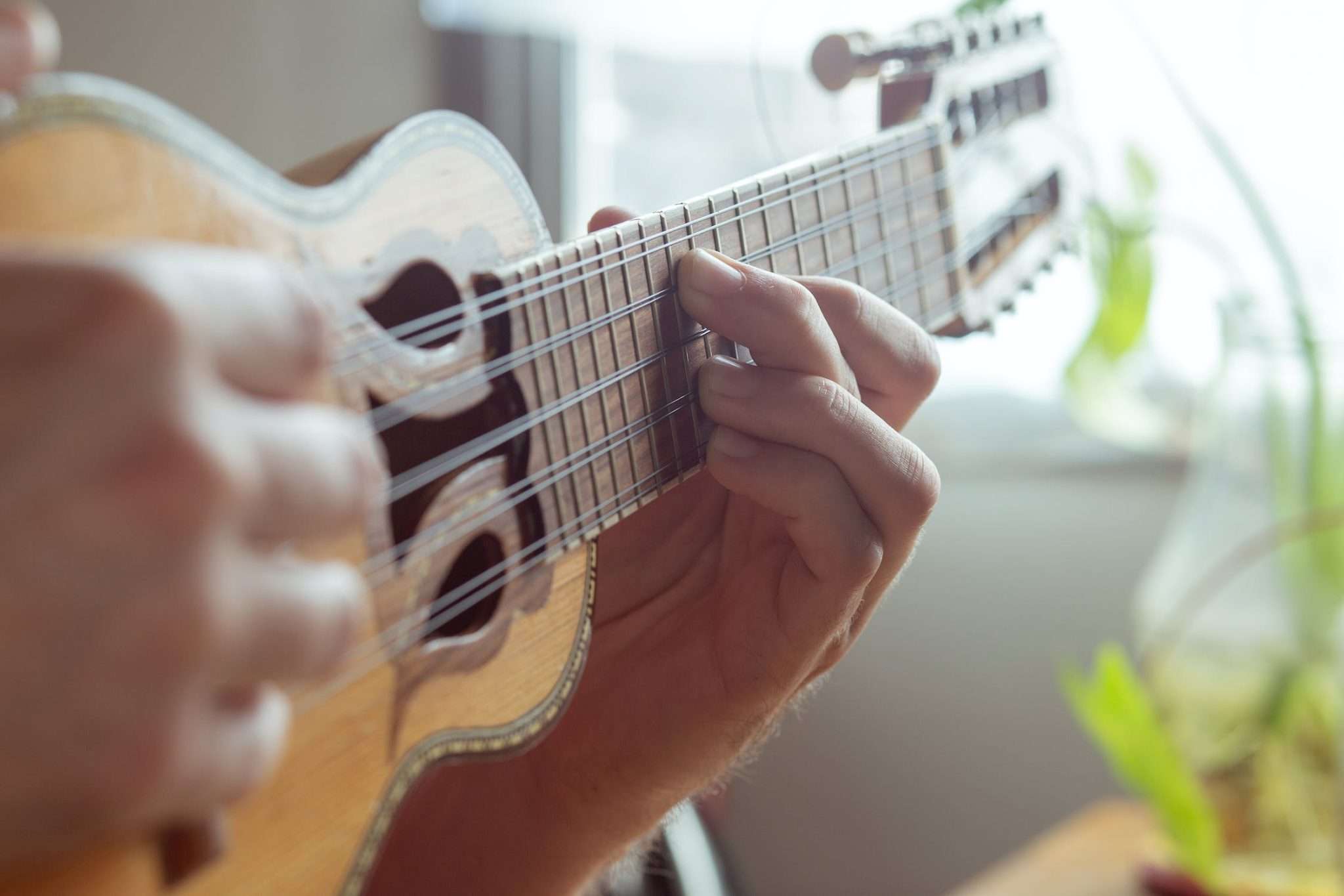 The Dmaj7 Guitar Chord & 6 Easy Ways To Play It - Stay Tuned