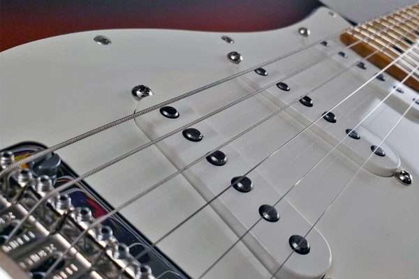 How To Choose the Right Strings & Guitar Strings Gauge Chart