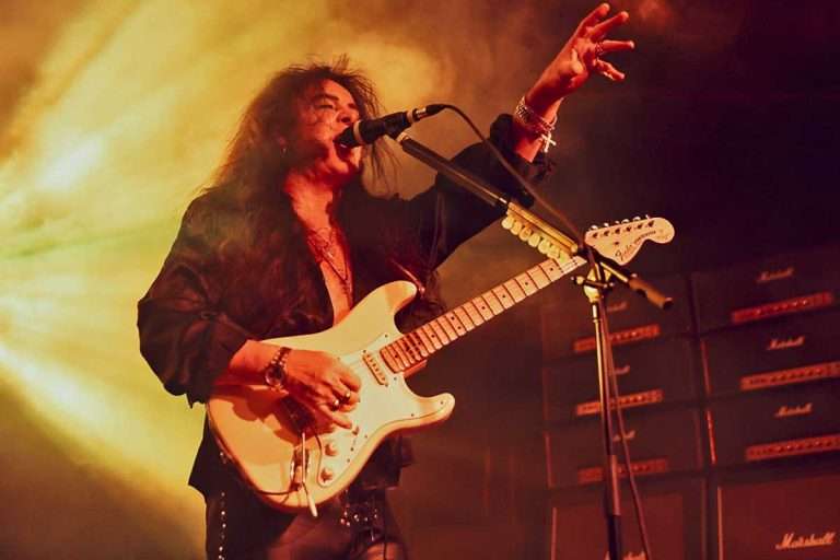 Rising Force: Tips for Playing Fast like Yngwie Malmsteen