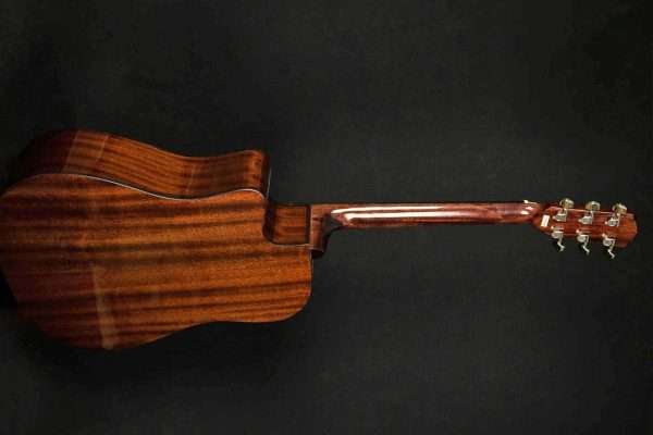 Dimensions of a Guitar Neck: Scale Length & Width - STG