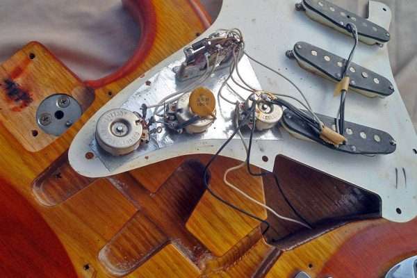 The Dimensions of a Stratocaster Body & More Build Insights